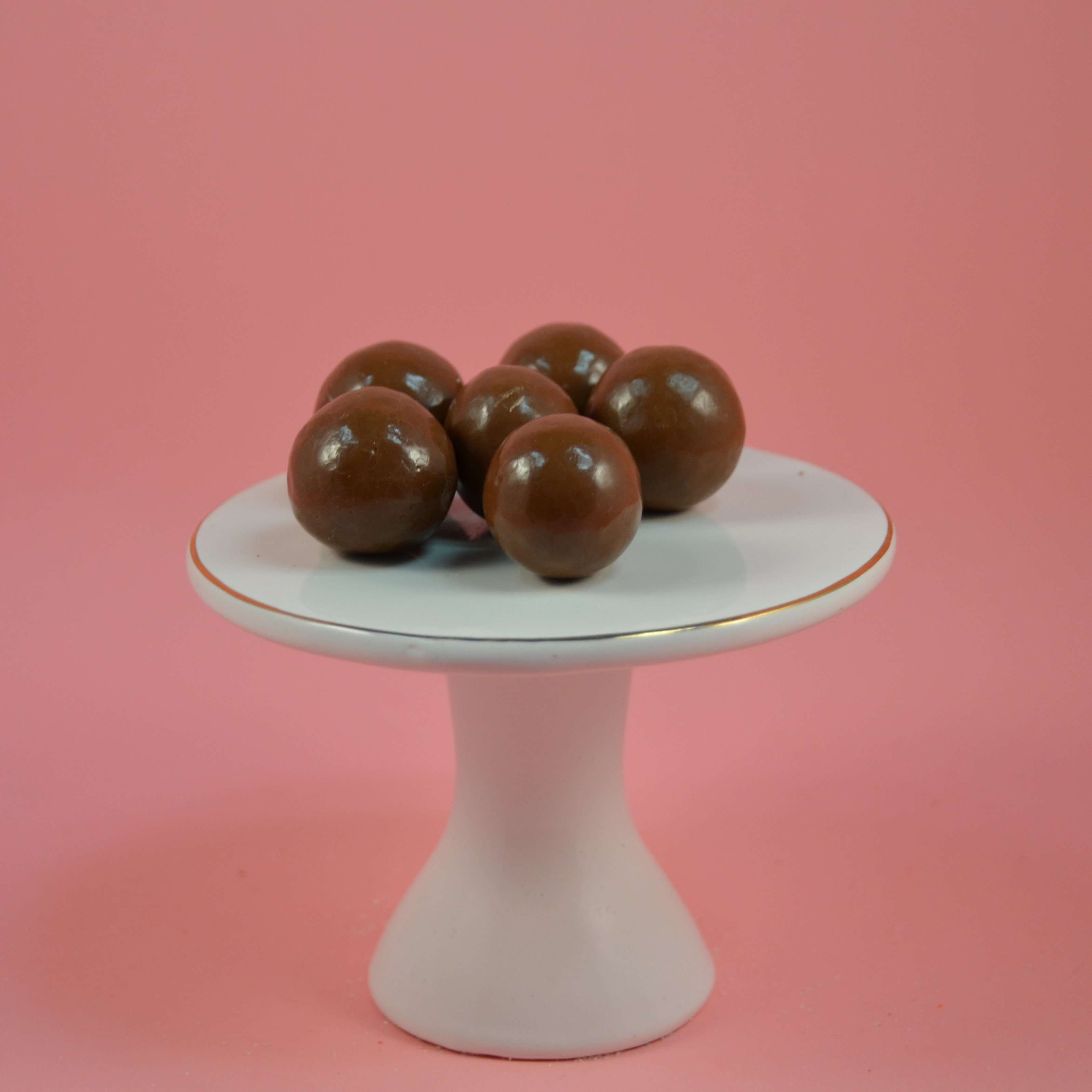 Chocolate Raspberry Malt Balls 1 LB – Life is Sweet Candy Store