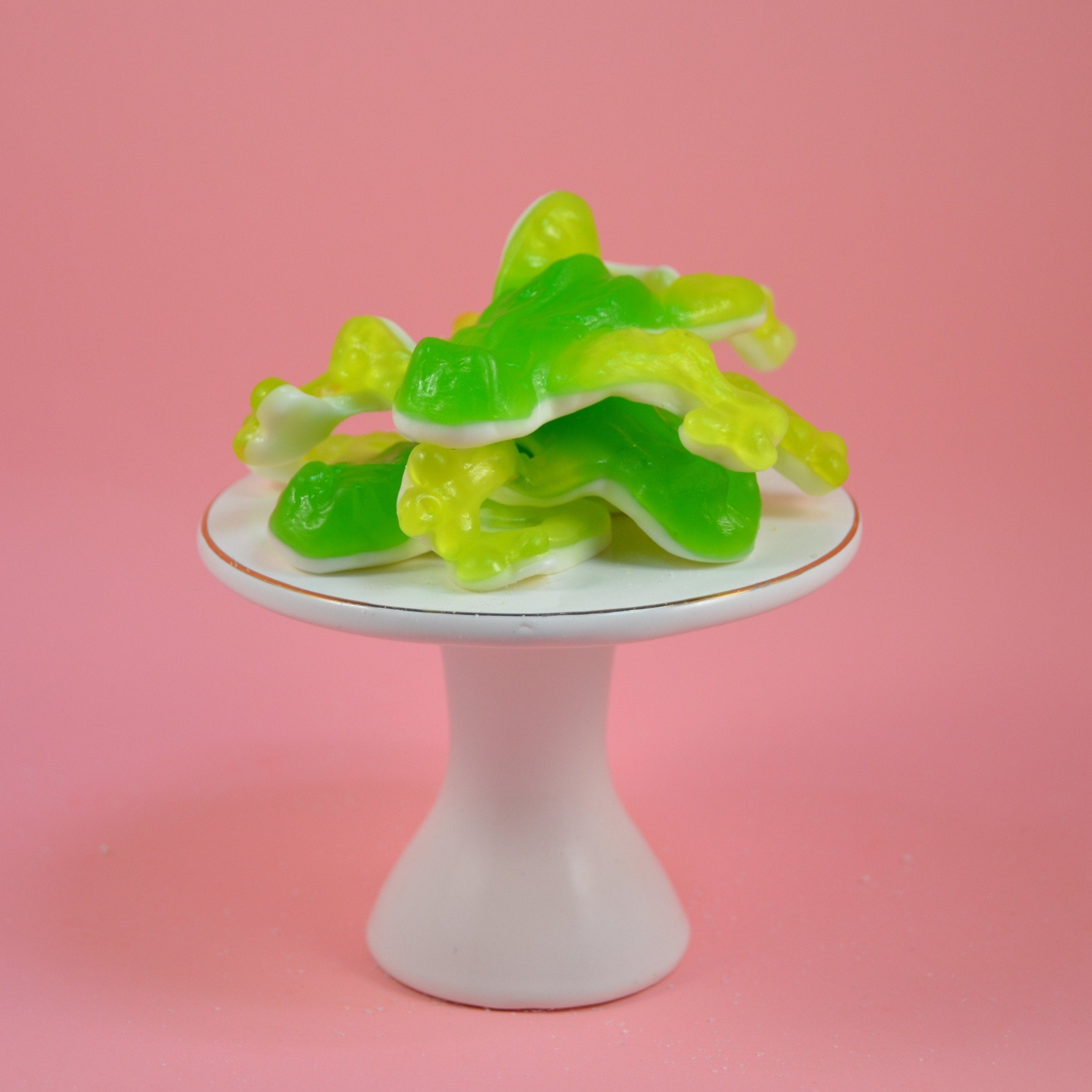 Giant Gummy Bull Frogs 1 LB – Life is Sweet Candy Store