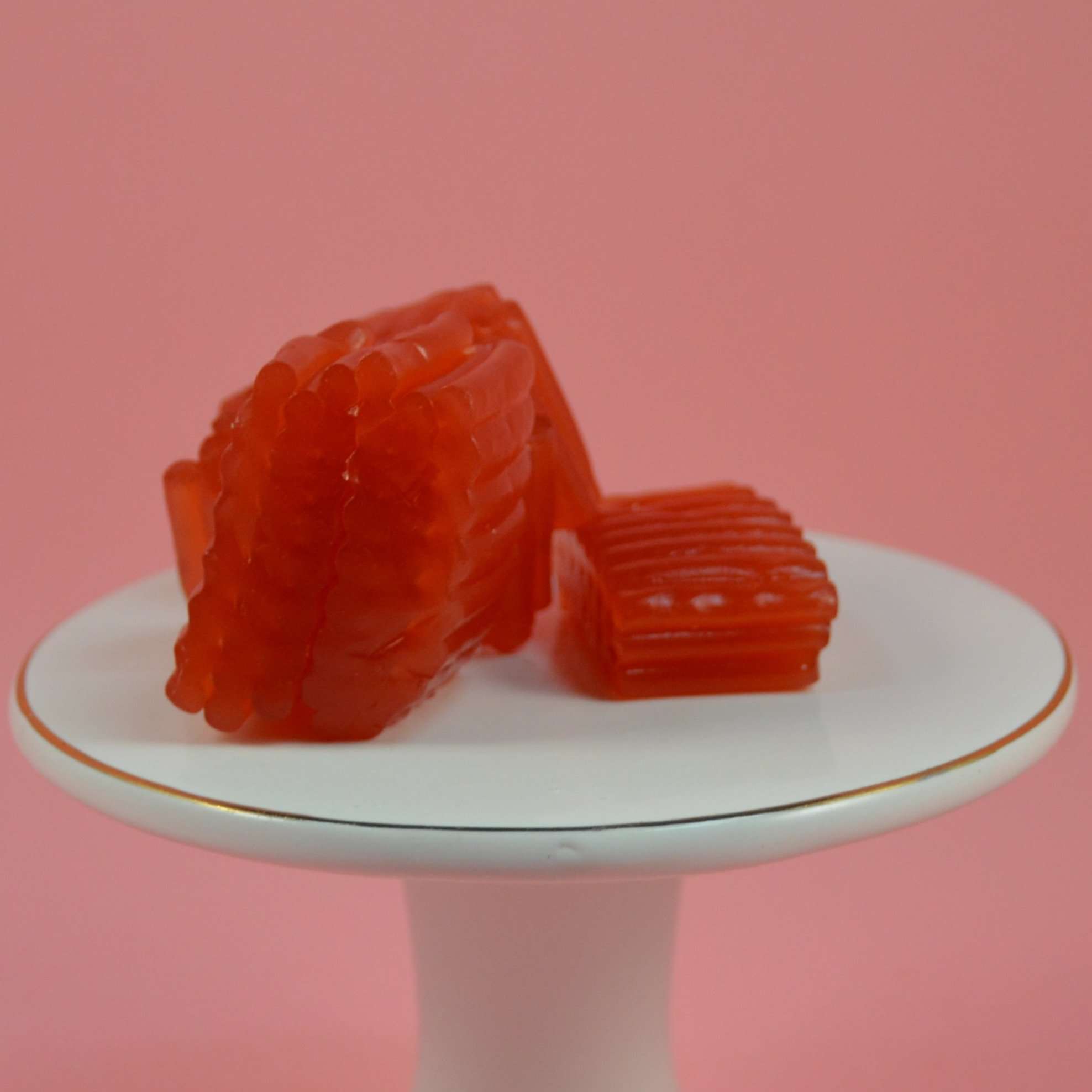 Licorice Trax - Red 1 LB – Life is Sweet Candy Store